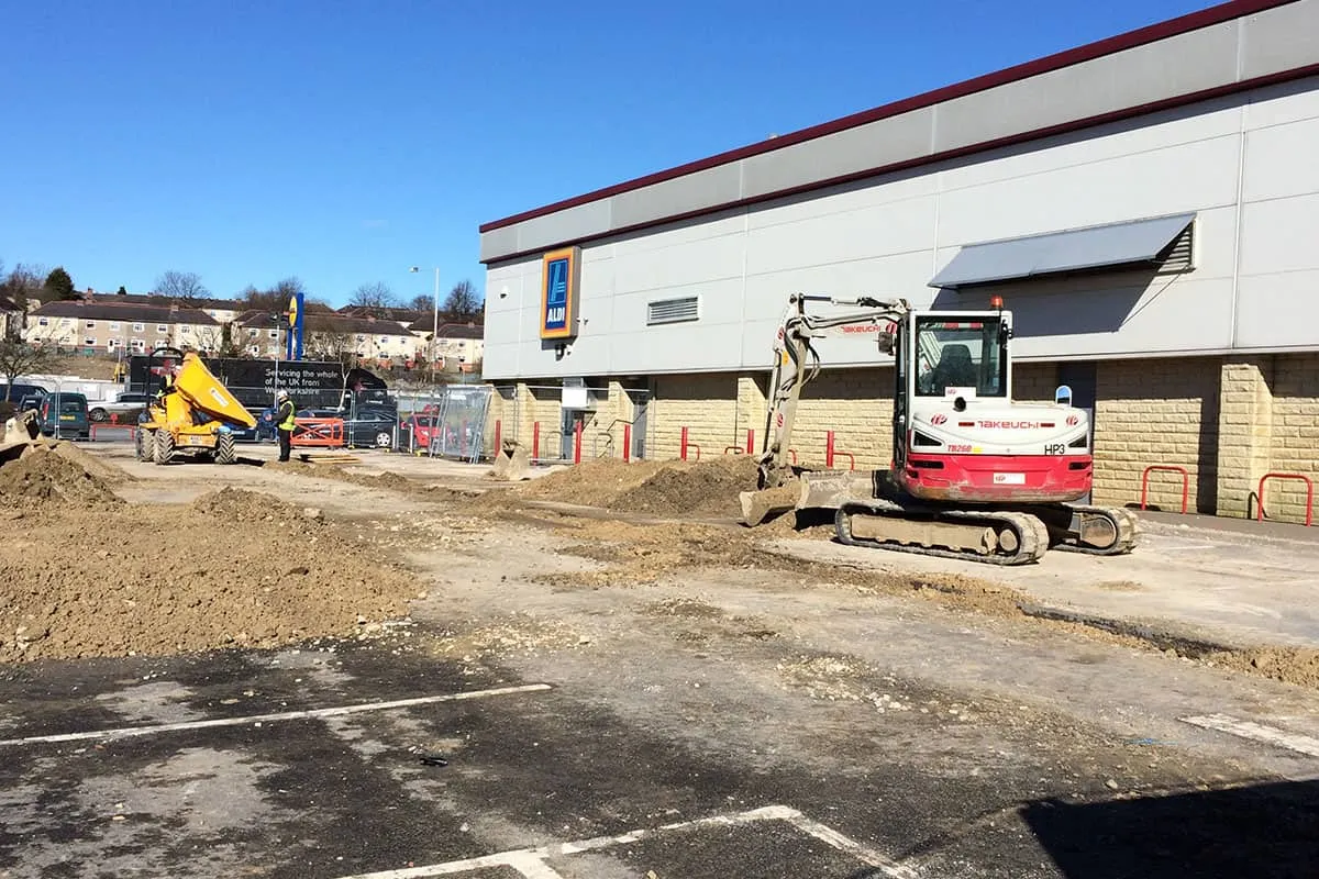 Aldi Unit 1, North Valley Retail Park, Colne - J.P. Wild Ltd