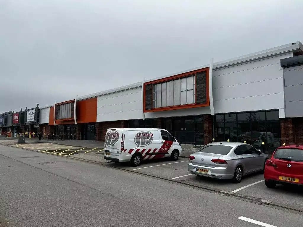 Units 2&3, Great Eastern Retail Park, Rotherham, S62 6EJ - Completion ...